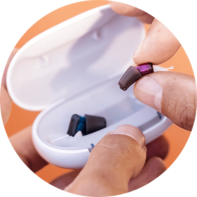 Discreet Signia Silk Charge & Go 7ix Hearing Aids – Online Hearing
